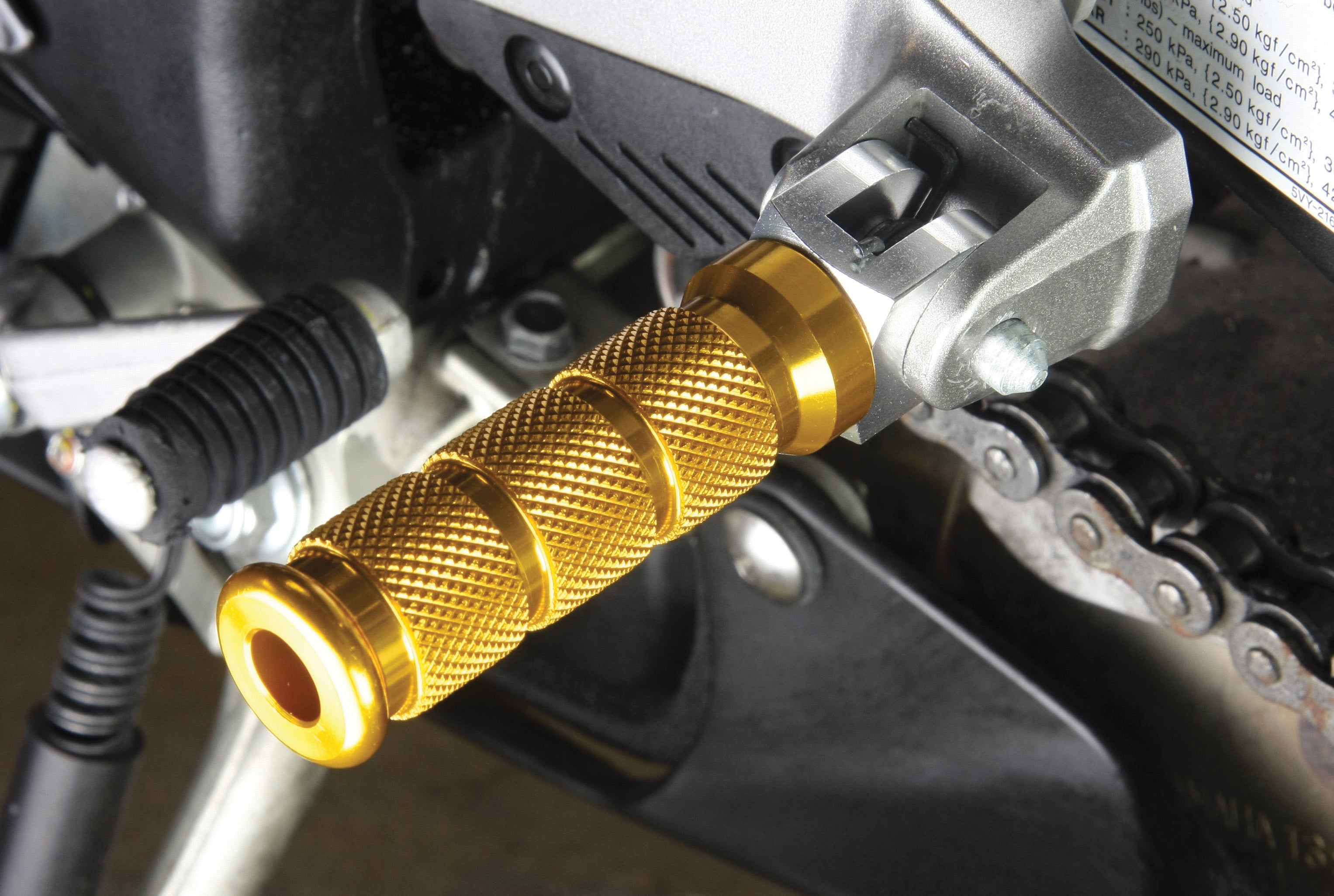 BikeTek Alloy Round Sports Footpegs Kawasaki Rider Gold